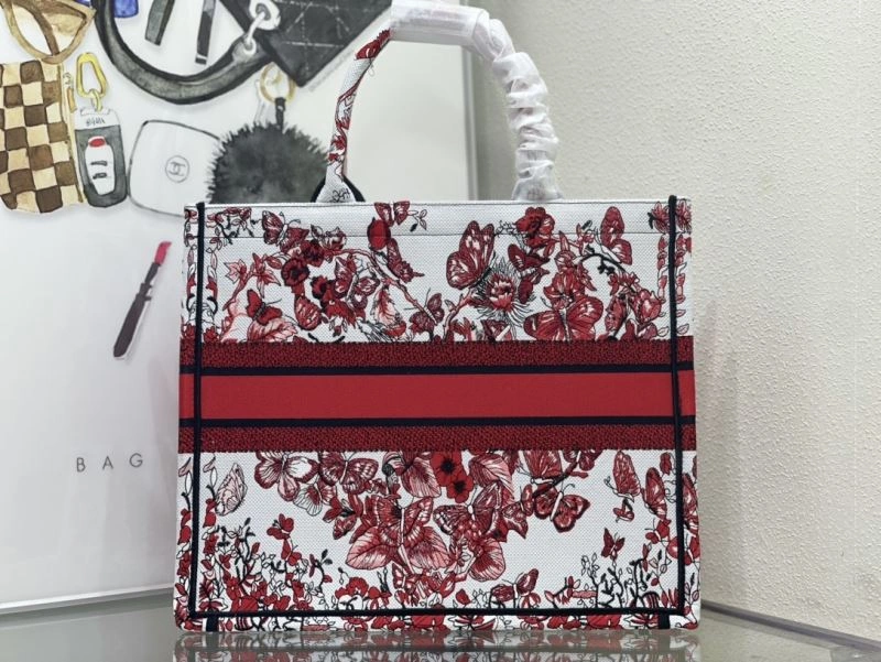 Value-priced Christian Dior Shopping Bags