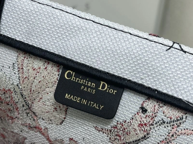 Value-priced Christian Dior Shopping Bags