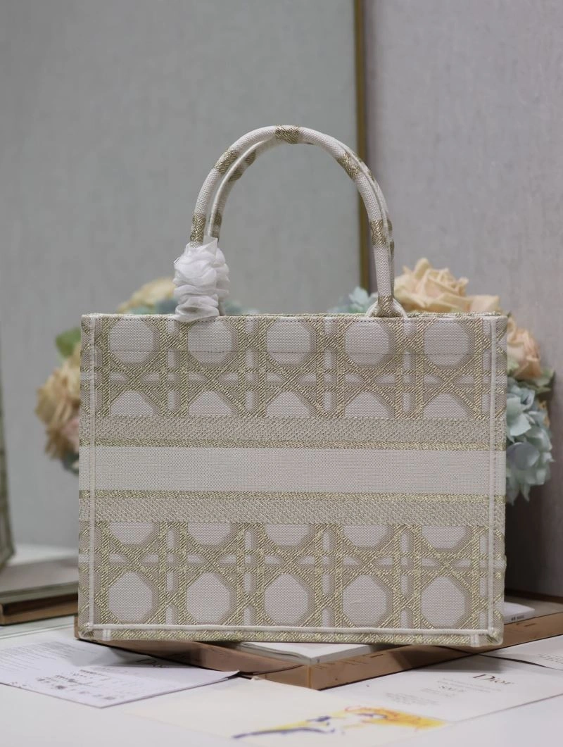 Inexpensive Christian Dior Shopping Bags