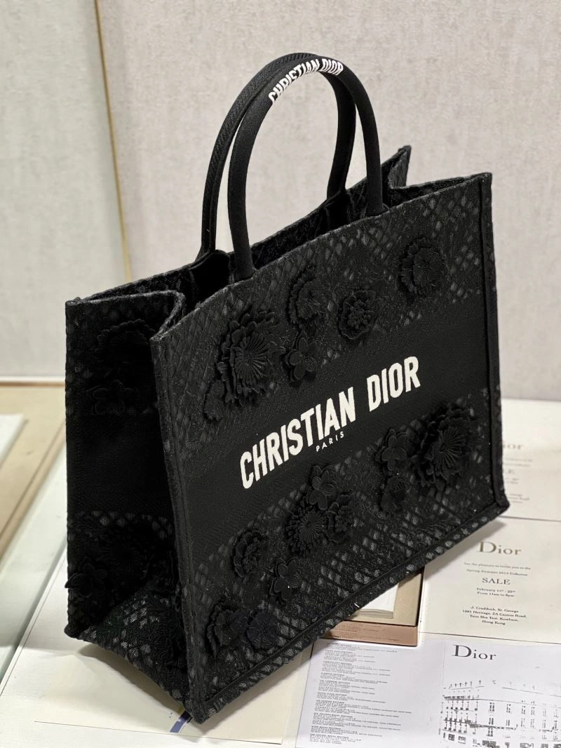 Top match Christian Dior Shopping Bags