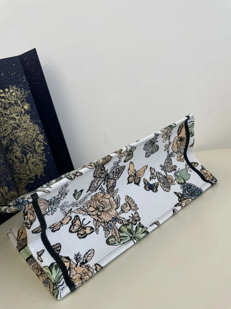 Economical Christian Dior Shopping Bags