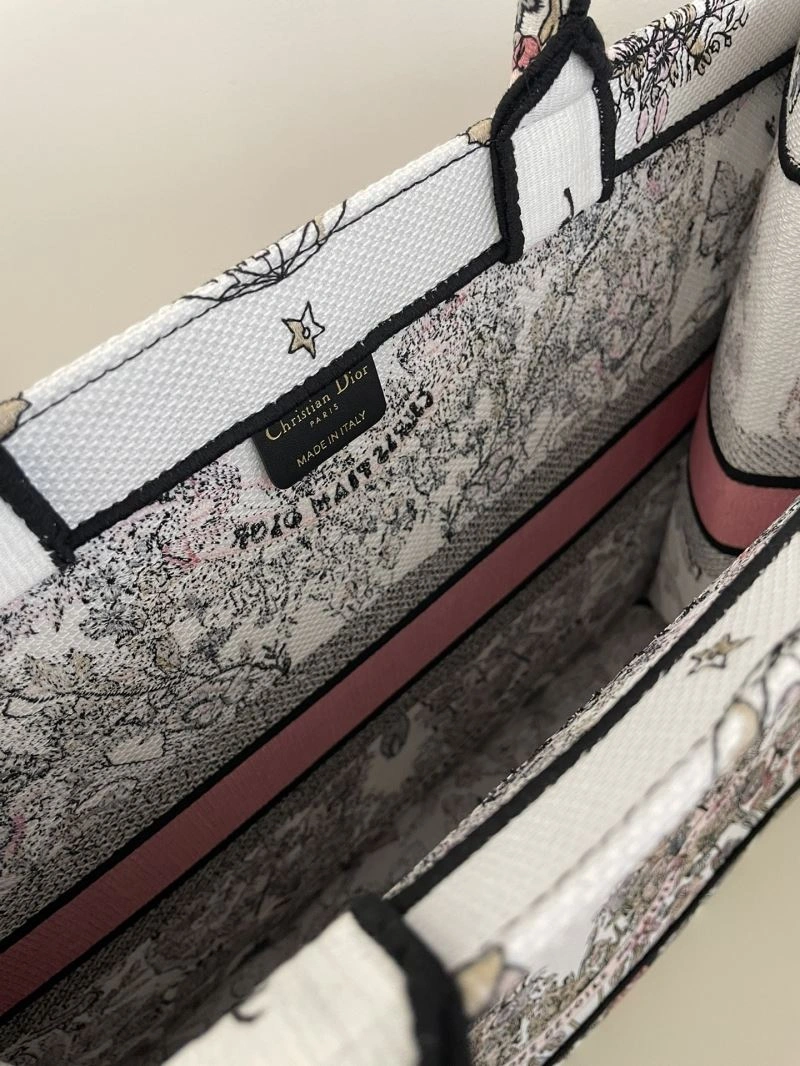 Inexpensive Christian Dior Shopping Bags