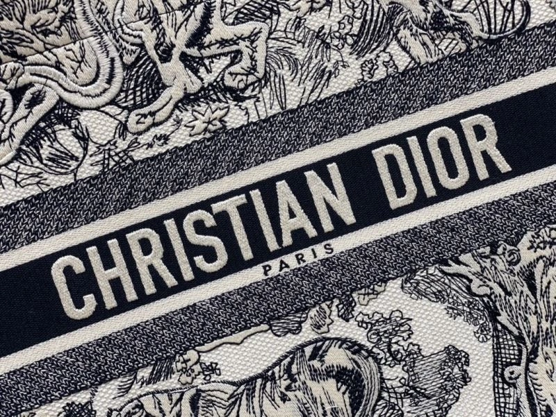 Legit Christian Dior Shopping Bags
