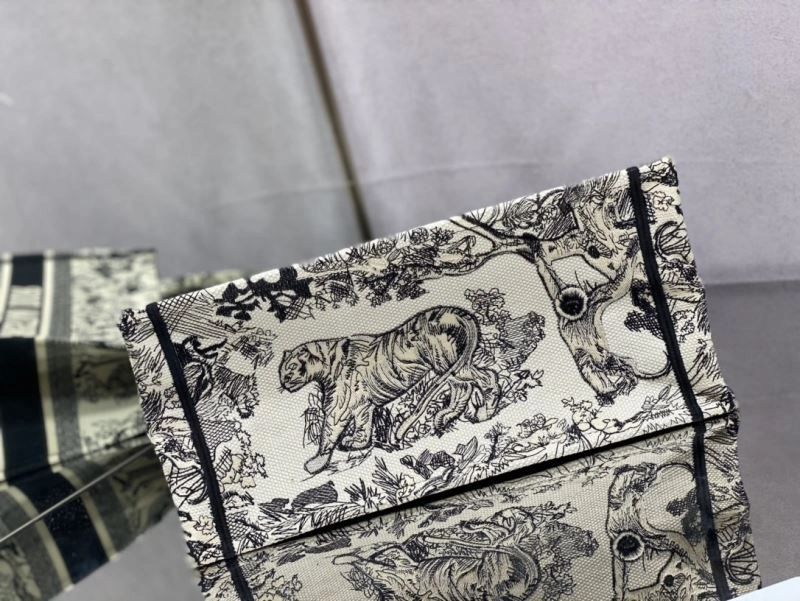 Legit Christian Dior Shopping Bags