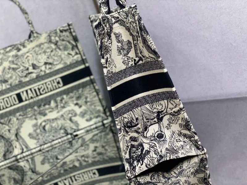 Affordable Christian Dior Shopping Bags