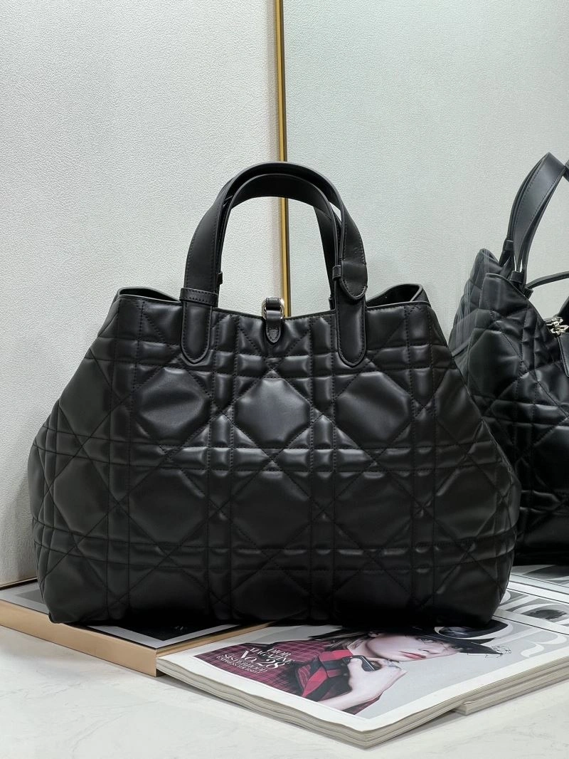 Cut-rate Christian Dior Shopping Bags
