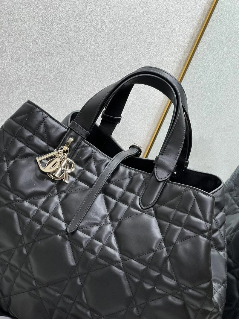 Cut-rate Christian Dior Shopping Bags