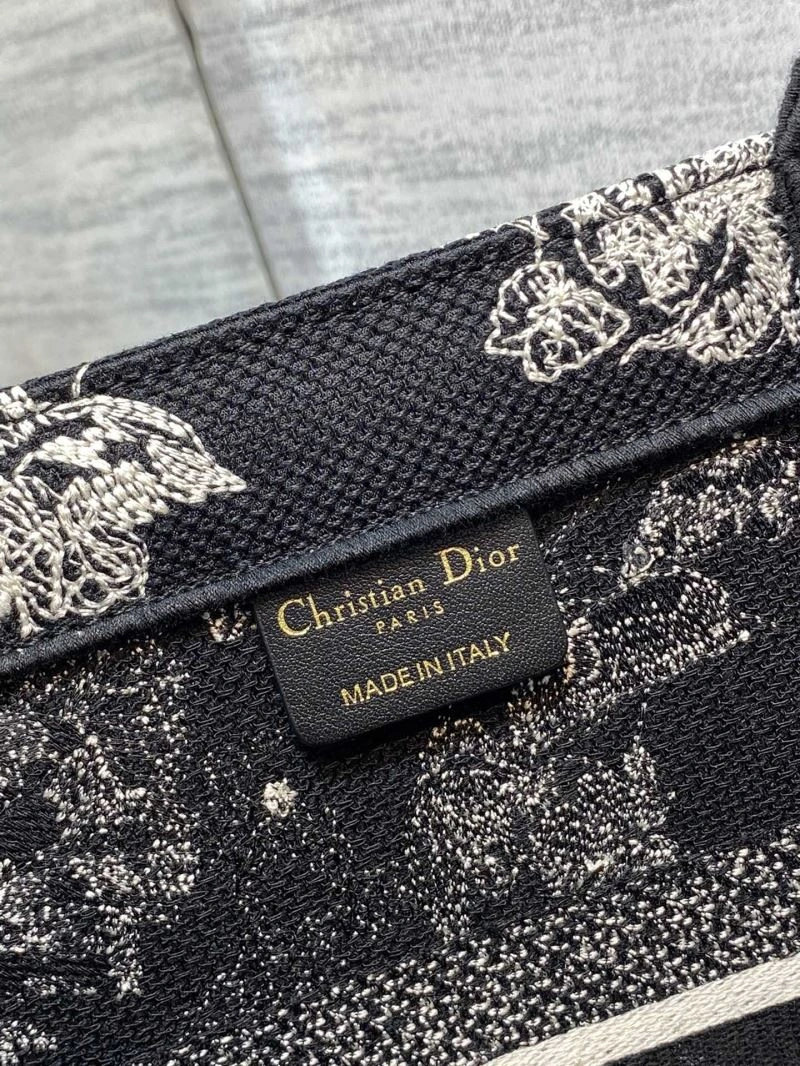 Value-priced Christian Dior Shopping Bags