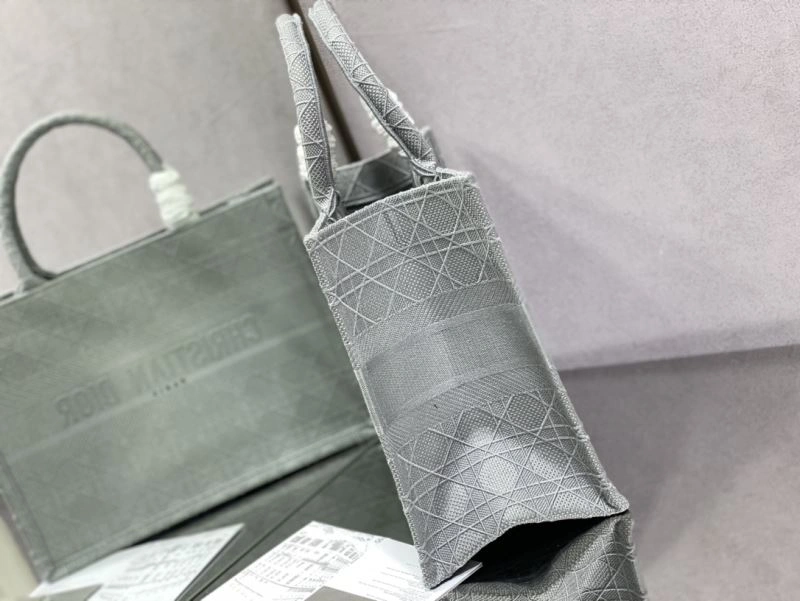 Cut-rate Christian Dior Shopping Bags