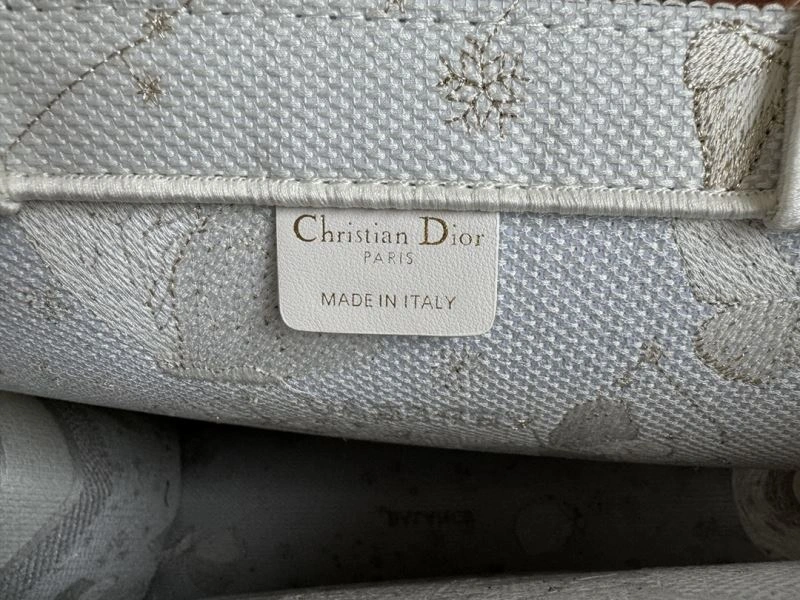 Bargain Christian Dior Shopping Bags