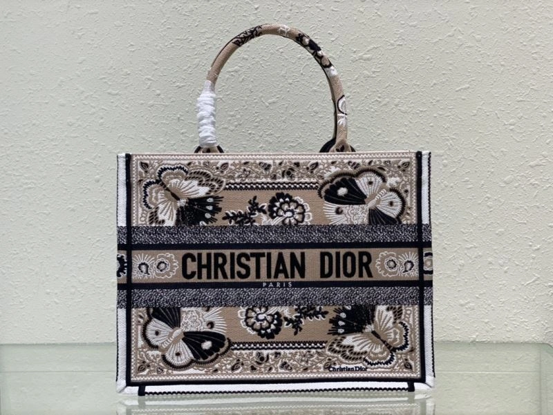 Christian Dior Shopping Bags