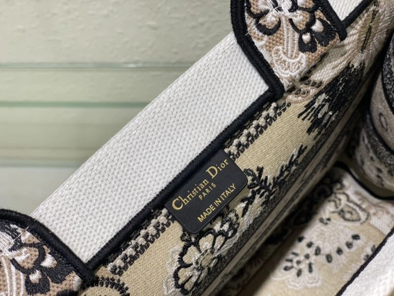 Discounted Christian Dior Shopping Bags