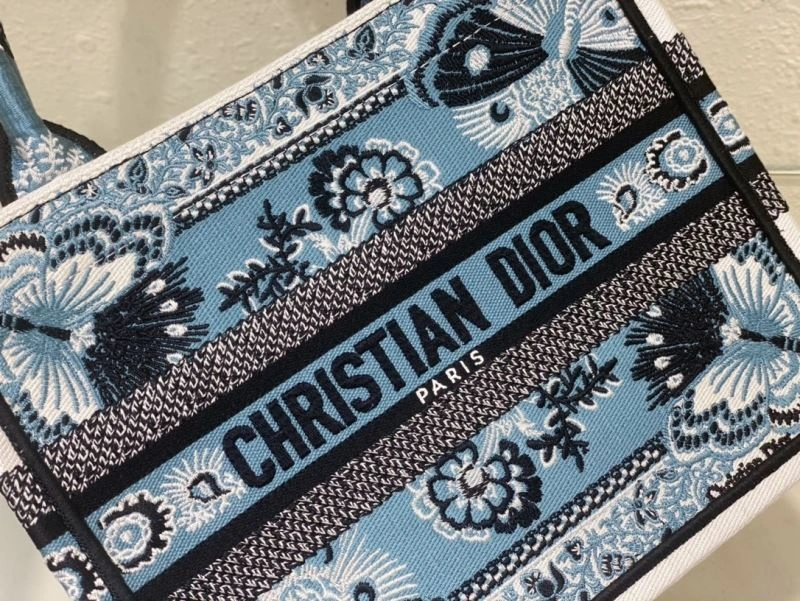Low-cost Christian Dior Shopping Bags