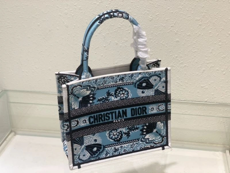 Low-cost Christian Dior Shopping Bags