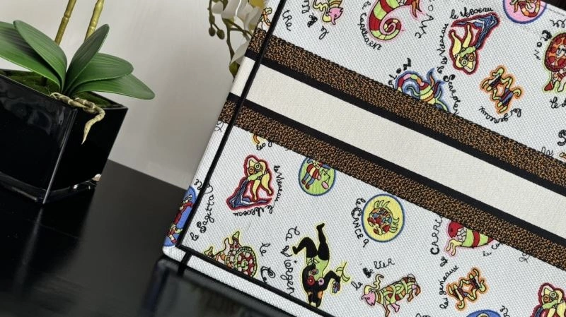 Top mirror Christian Dior Shopping Bags