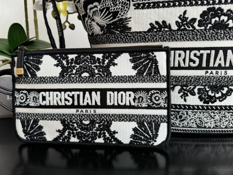 Official Christian Dior Shopping Bags