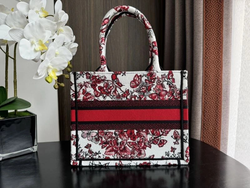 Discounted Christian Dior Shopping Bags
