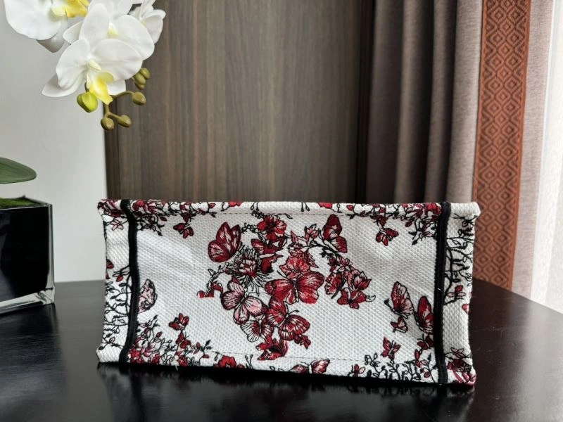 Discounted Christian Dior Shopping Bags