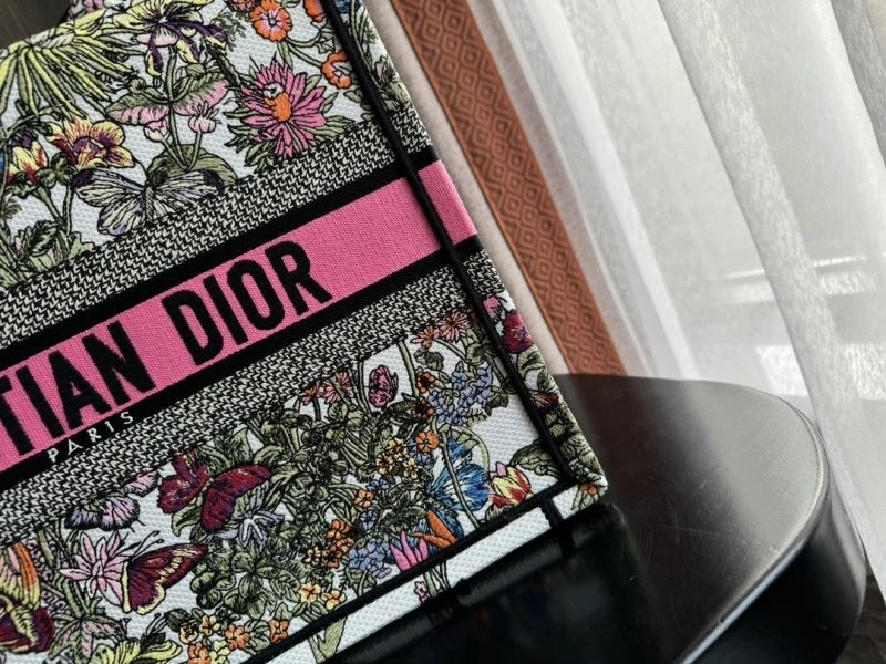 Low-cost Christian Dior Shopping Bags