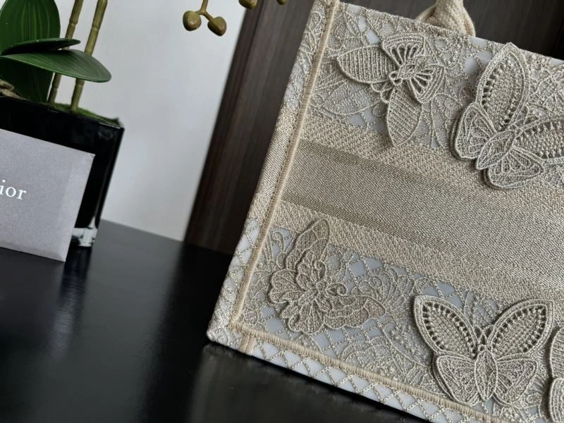 Inexpensive Christian Dior Shopping Bags