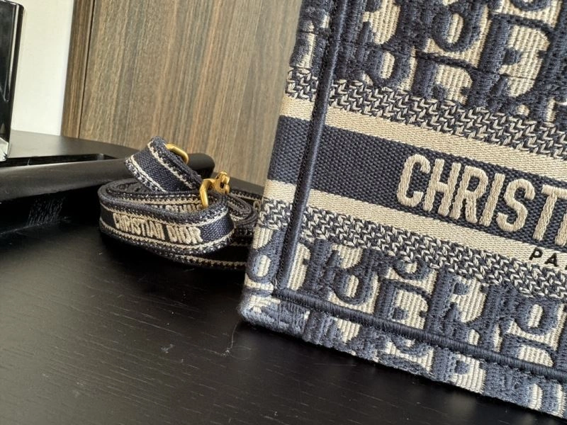 1:1 copy Christian Dior Shopping Bags