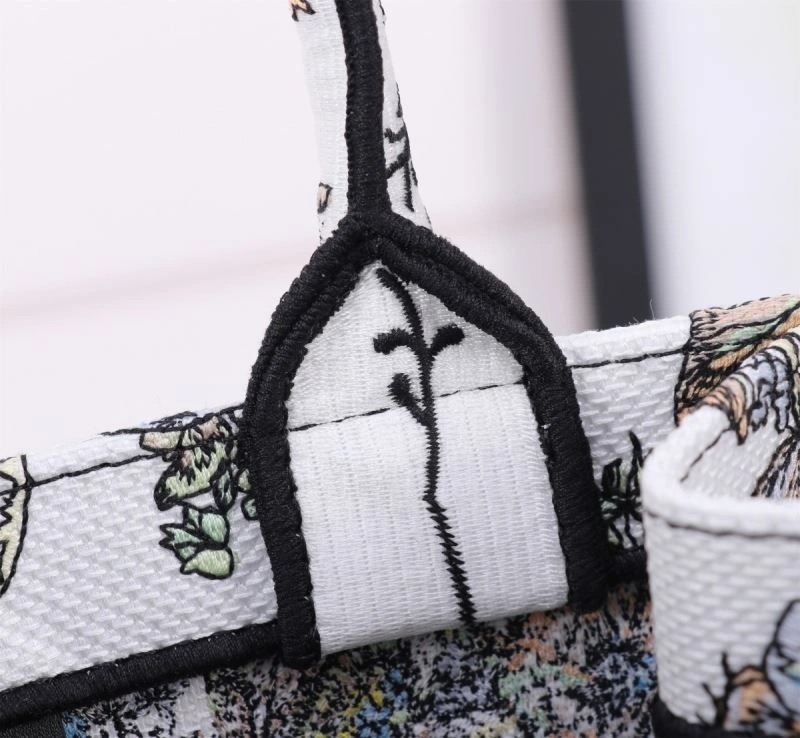 Legit Christian Dior Shopping Bags