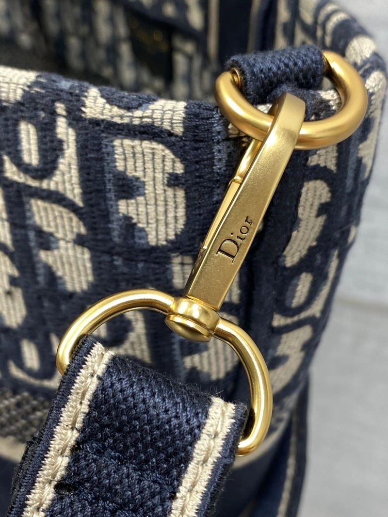 Bargain Christian Dior Shopping Bags