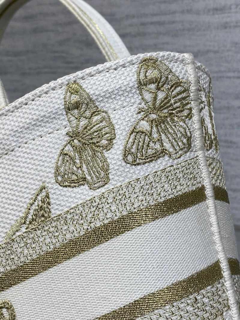 Cut-rate Christian Dior Shopping Bags