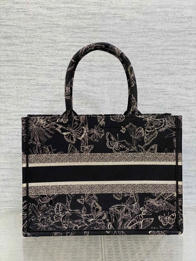 Reasonably priced Christian Dior Shopping Bags