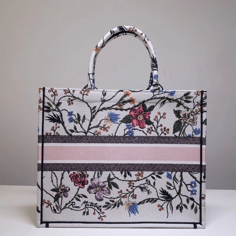 Economical Christian Dior Shopping Bags