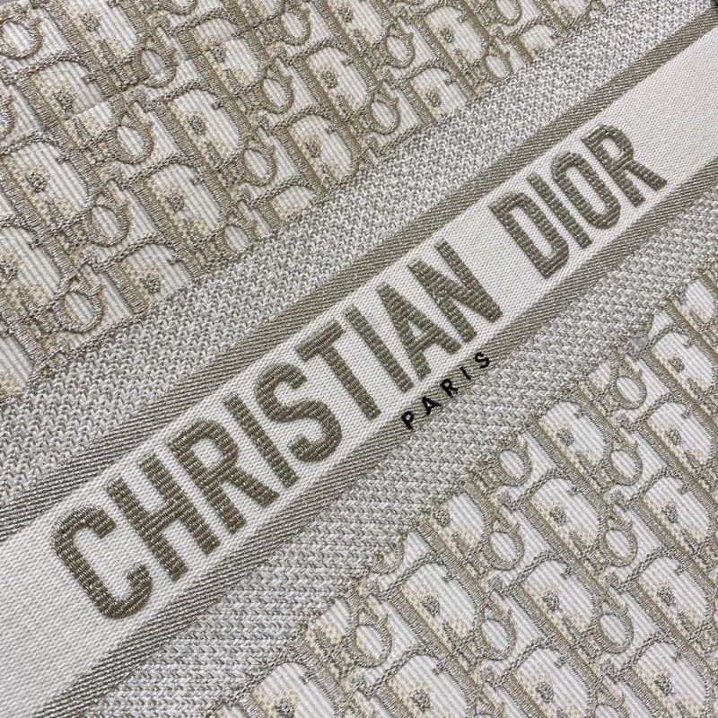 Inexpensive Christian Dior Shopping Bags