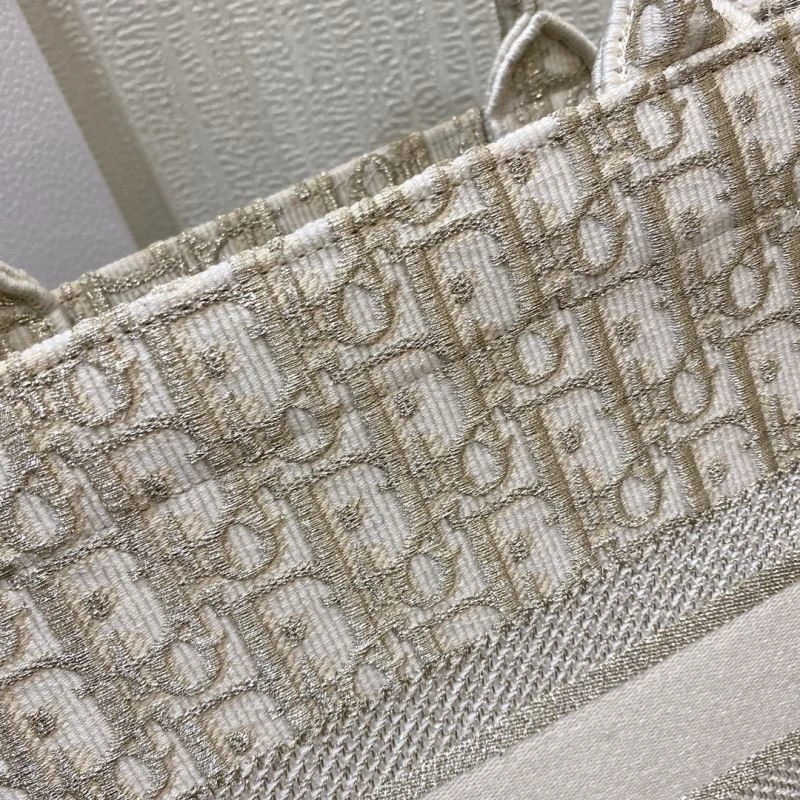 Inexpensive Christian Dior Shopping Bags