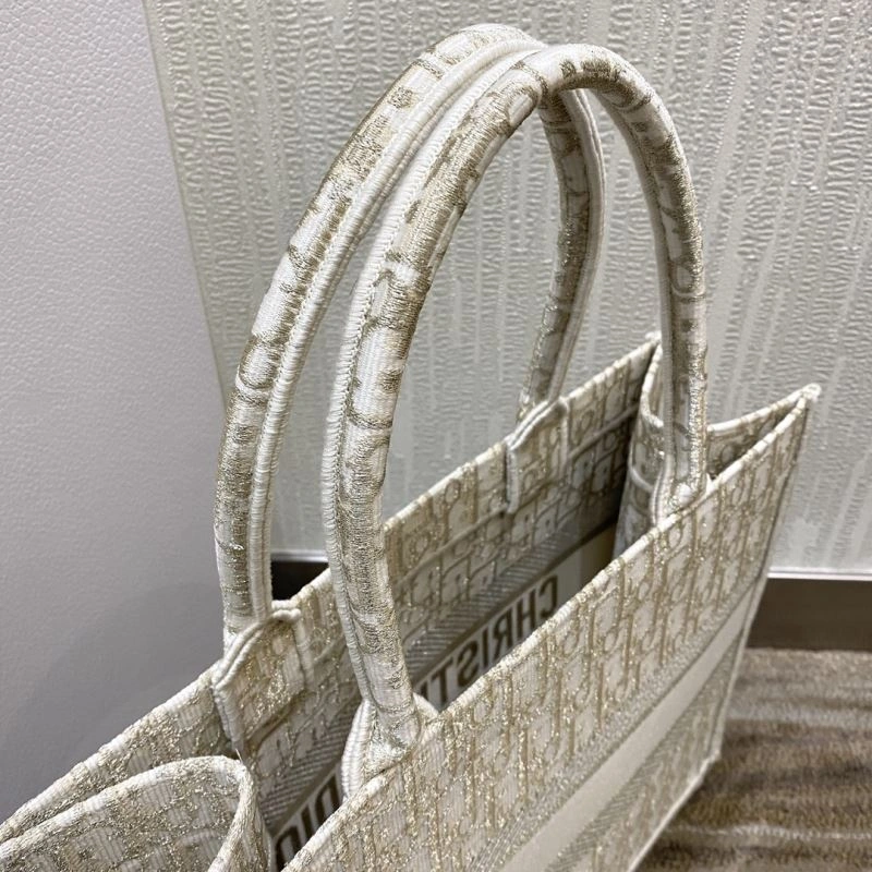 Inexpensive Christian Dior Shopping Bags