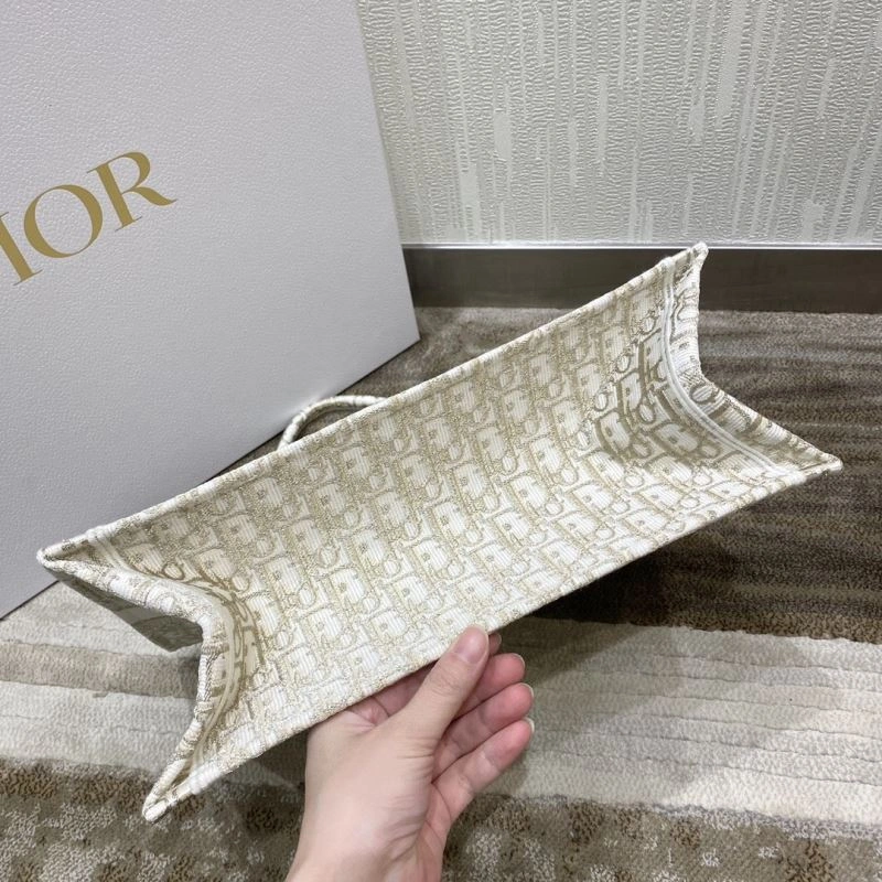 Inexpensive Christian Dior Shopping Bags