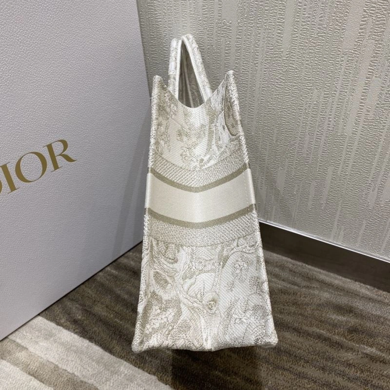 Legit Christian Dior Shopping Bags