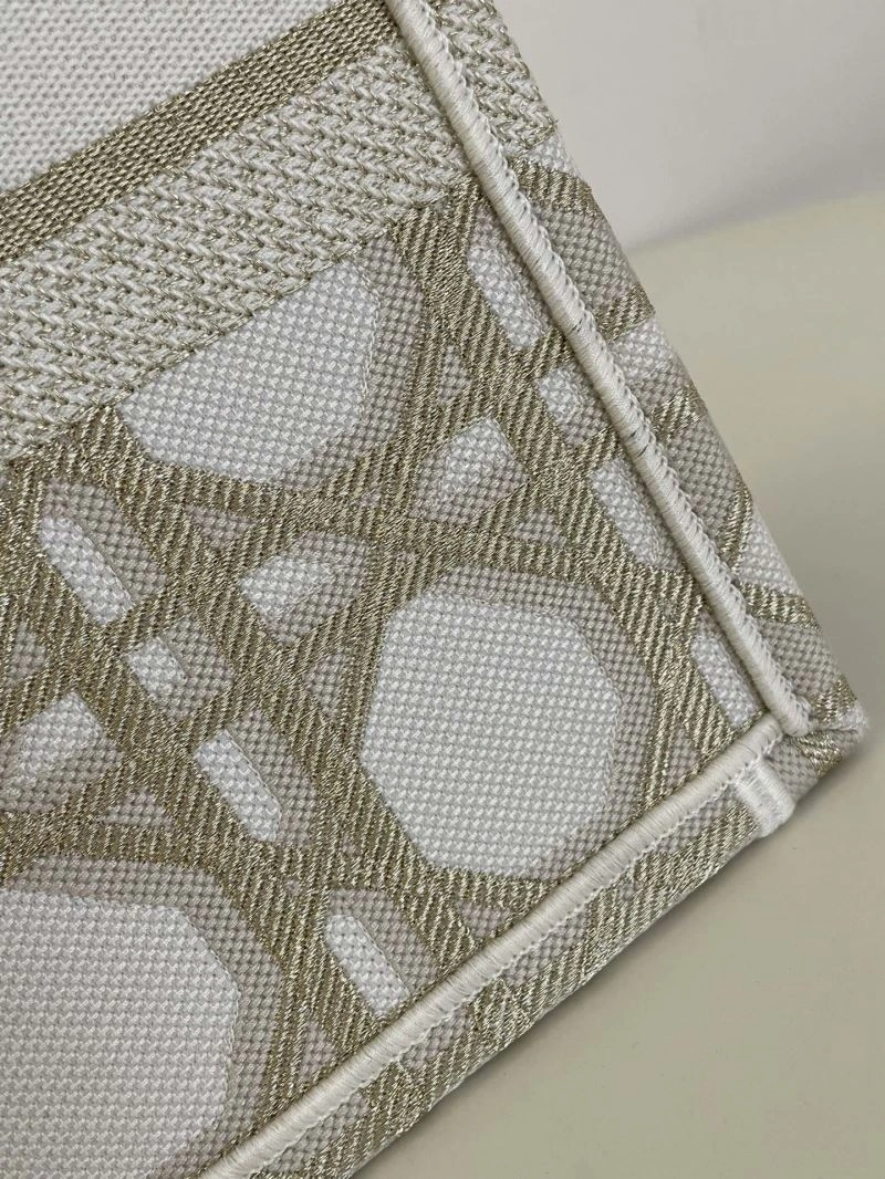 Low-cost Christian Dior Shopping Bags