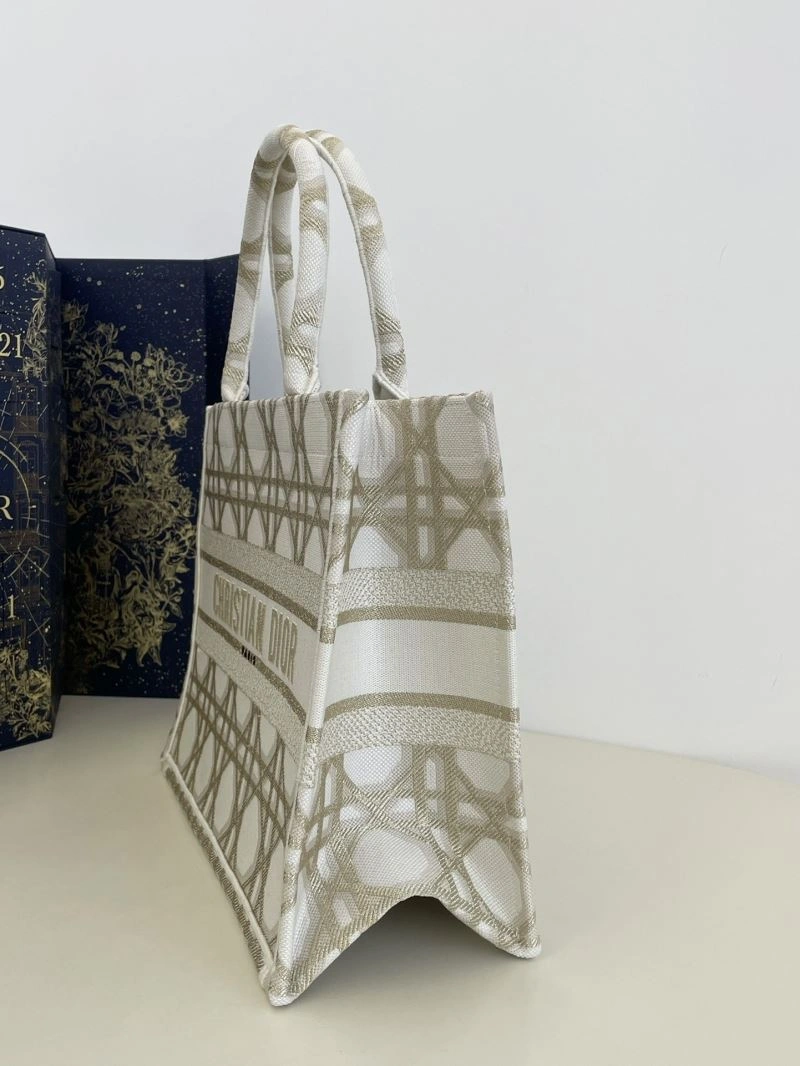 Low-cost Christian Dior Shopping Bags
