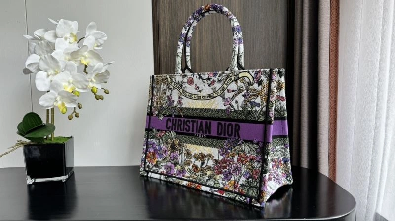 Brand-authenticated Christian Dior Shopping Bags