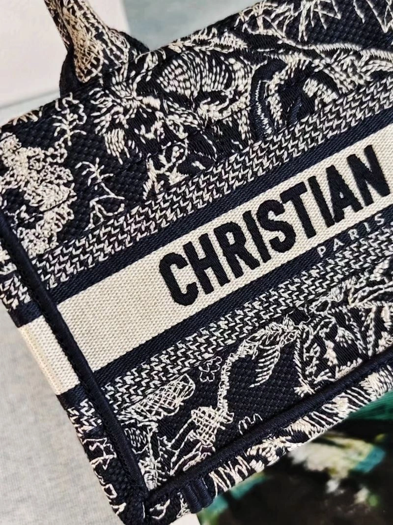 Legit Christian Dior Shopping Bags
