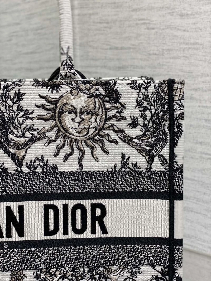 Official Christian Dior Shopping Bags