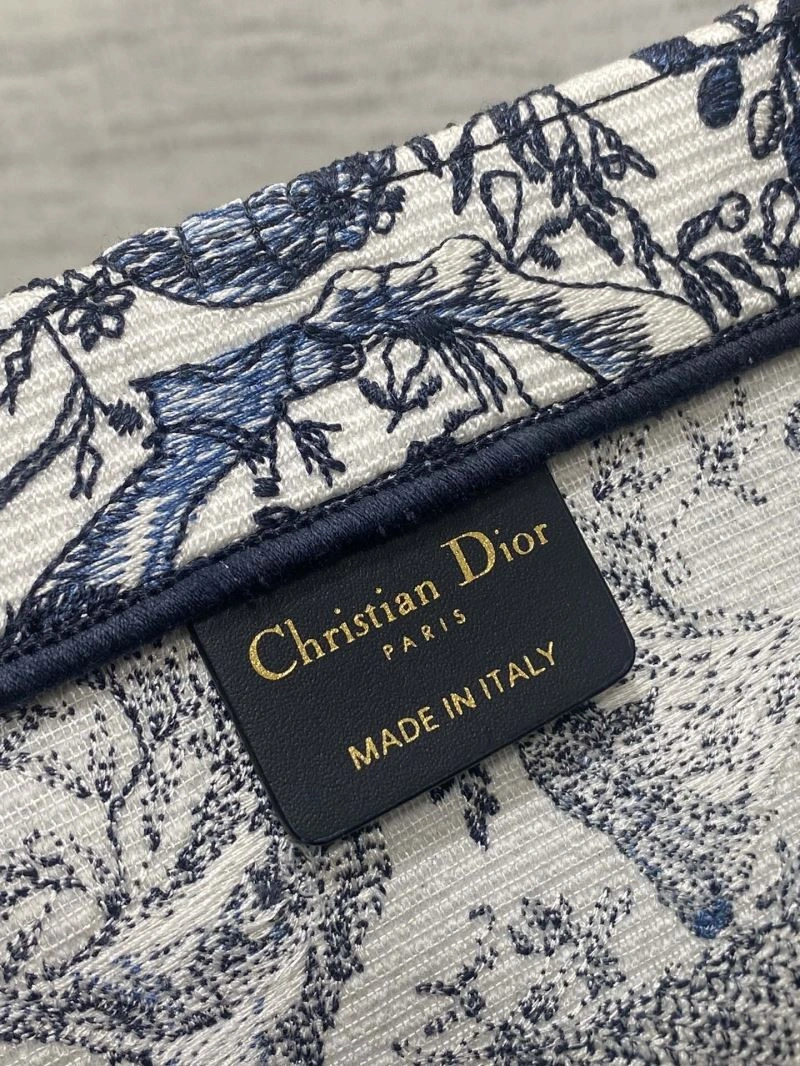 Legit Christian Dior Shopping Bags