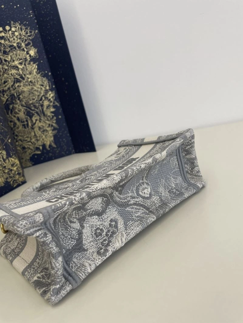 Value-priced Christian Dior Shopping Bags