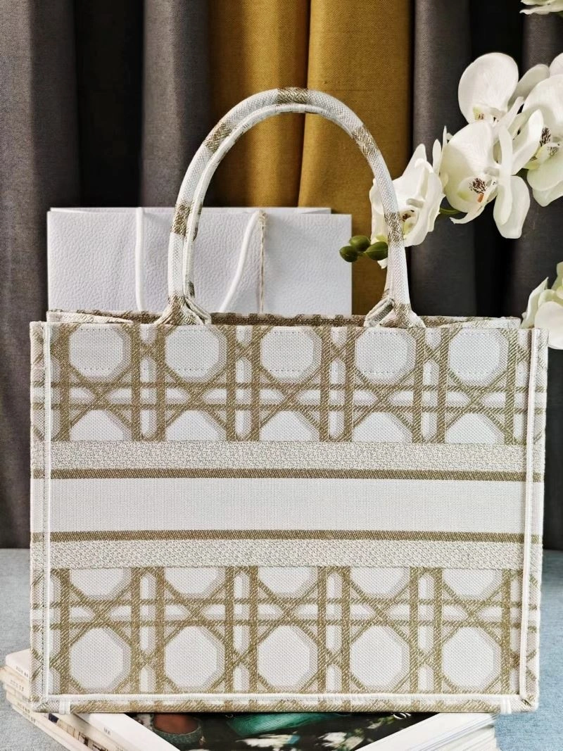 Economical Christian Dior Shopping Bags