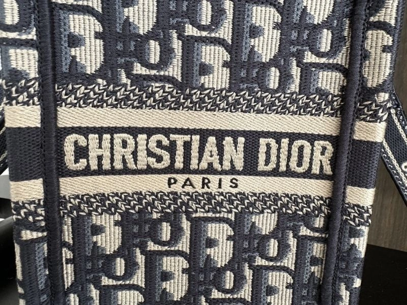 Bargain Christian Dior Shopping Bags