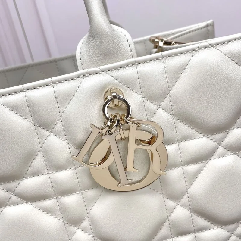 Discounted Christian Dior Shopping Bags