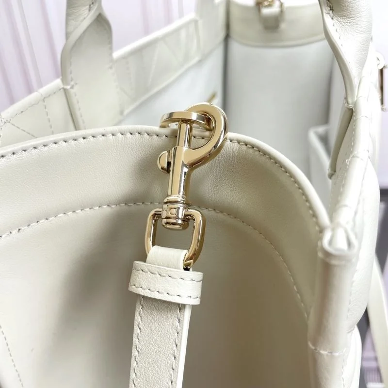 Discounted Christian Dior Shopping Bags