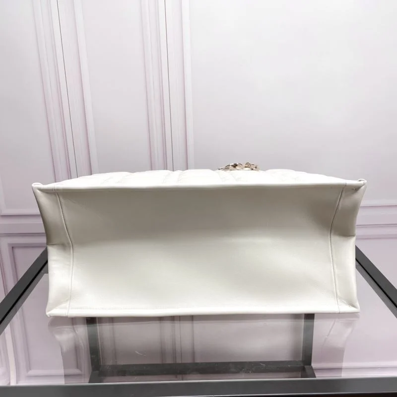 Discounted Christian Dior Shopping Bags