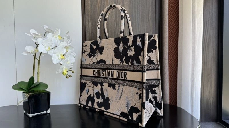 High fidelity Christian Dior Shopping Bags