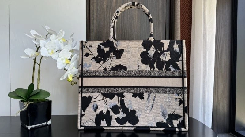 High fidelity Christian Dior Shopping Bags