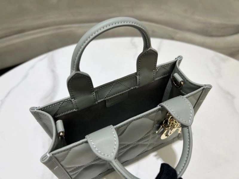 Top mirror Christian Dior Shopping Bags
